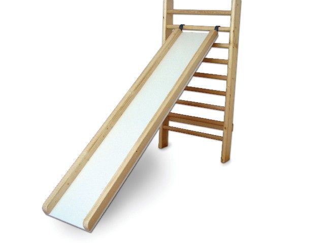 Topogan atasabil pe spalier , dar si pe lazile de gimnastica